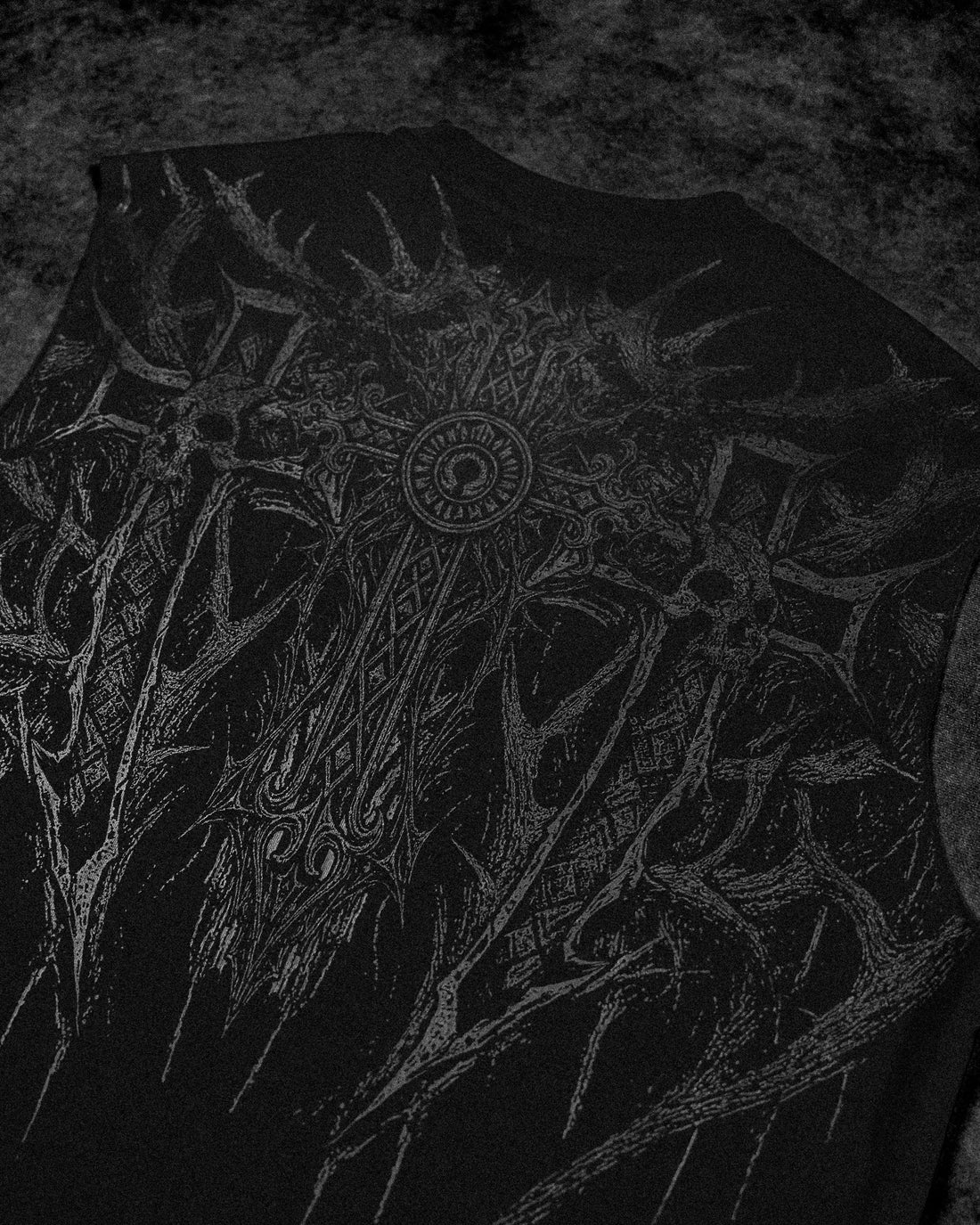 Heaven's Gate Cut-off Tee [DARKNESS] – Breathedivinity