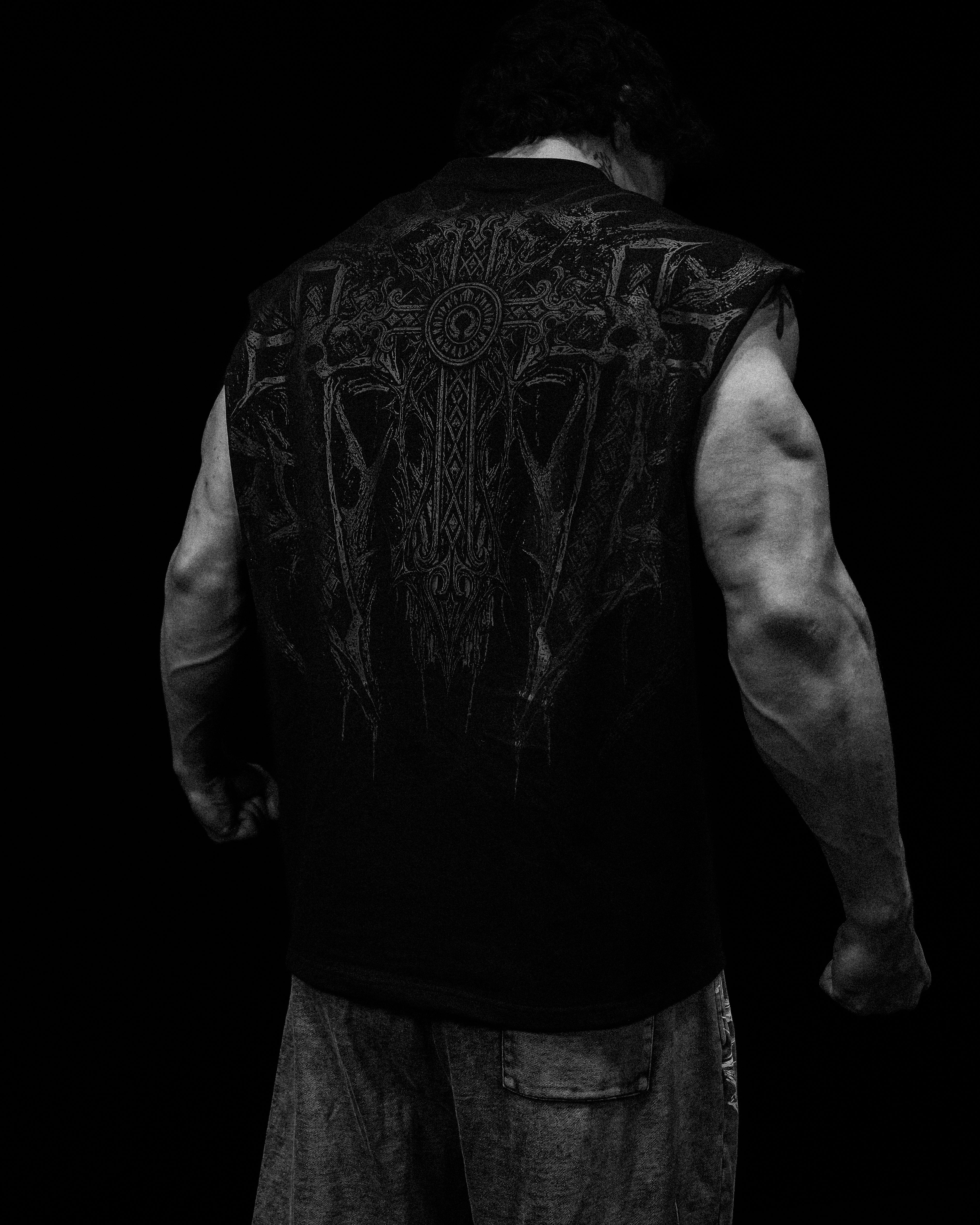 Heaven's Gate Cut-off Tee [DARKNESS] – Breathedivinity